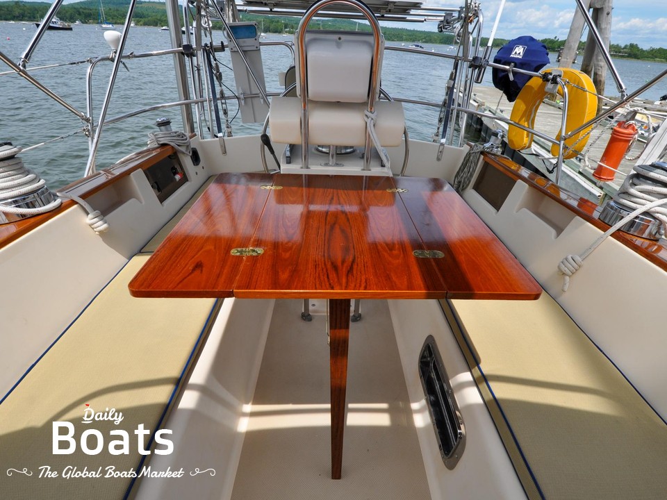 1996 Island Packet 40 for sale. View price, photos and Buy 1996 Island ...