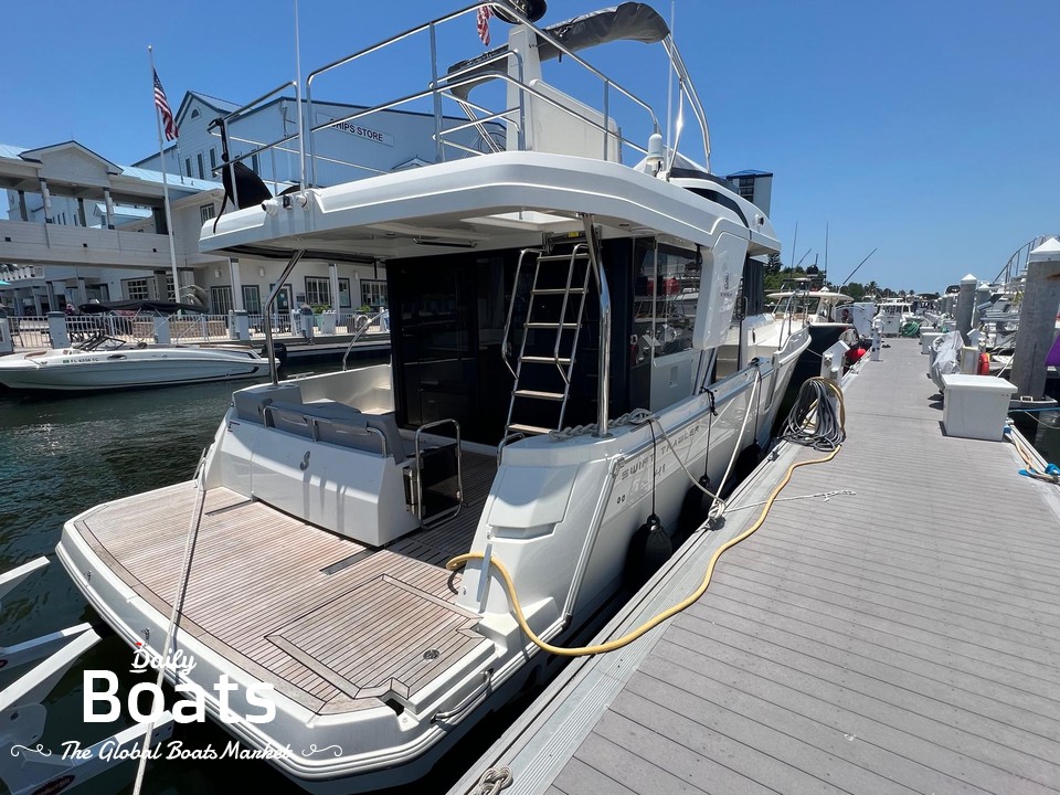 2021 Beneteau 41 Swift Trawler for sale. View price, photos and Buy 2021 Beneteau 41 Swift ...