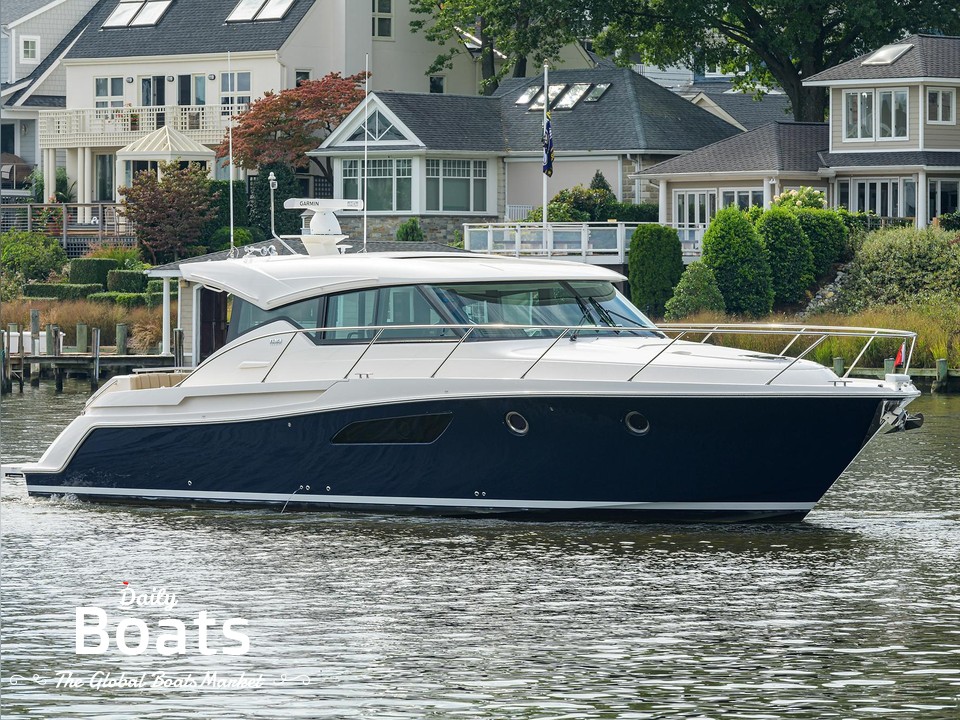 2016 Tiara Yachts 44 Coupe for sale. View price, photos and Buy 2016 ...