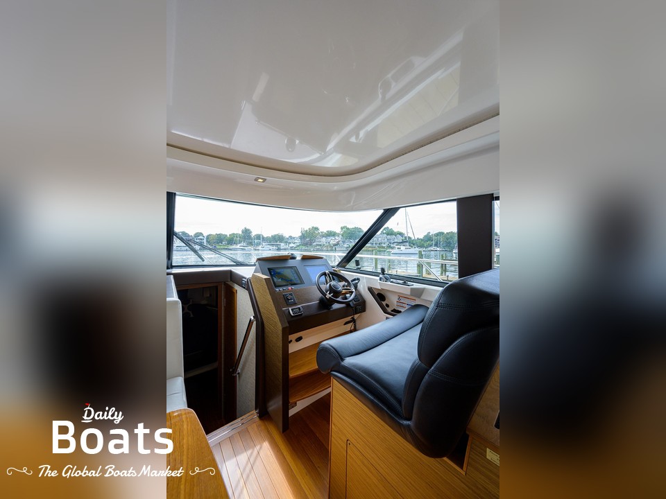 2016 Tiara Yachts 44 Coupe for sale. View price, photos and Buy 2016 ...