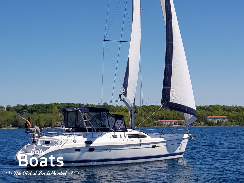2000 Hunter Passage 450 for sale. View price, photos and Buy 2000 ...