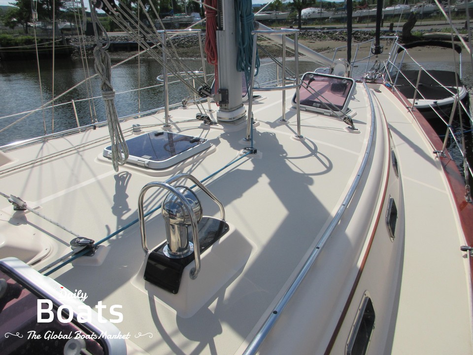 2004 Island Packet 420 for sale. View price, photos and Buy 2004 Island ...
