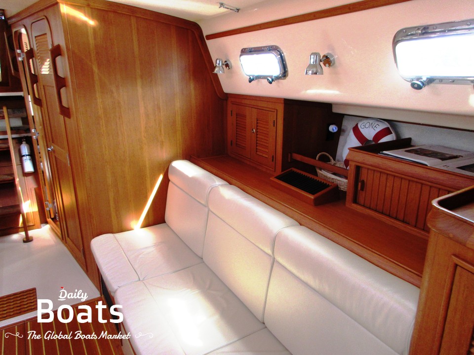 2004 Island Packet 420 for sale. View price, photos and Buy 2004 Island ...