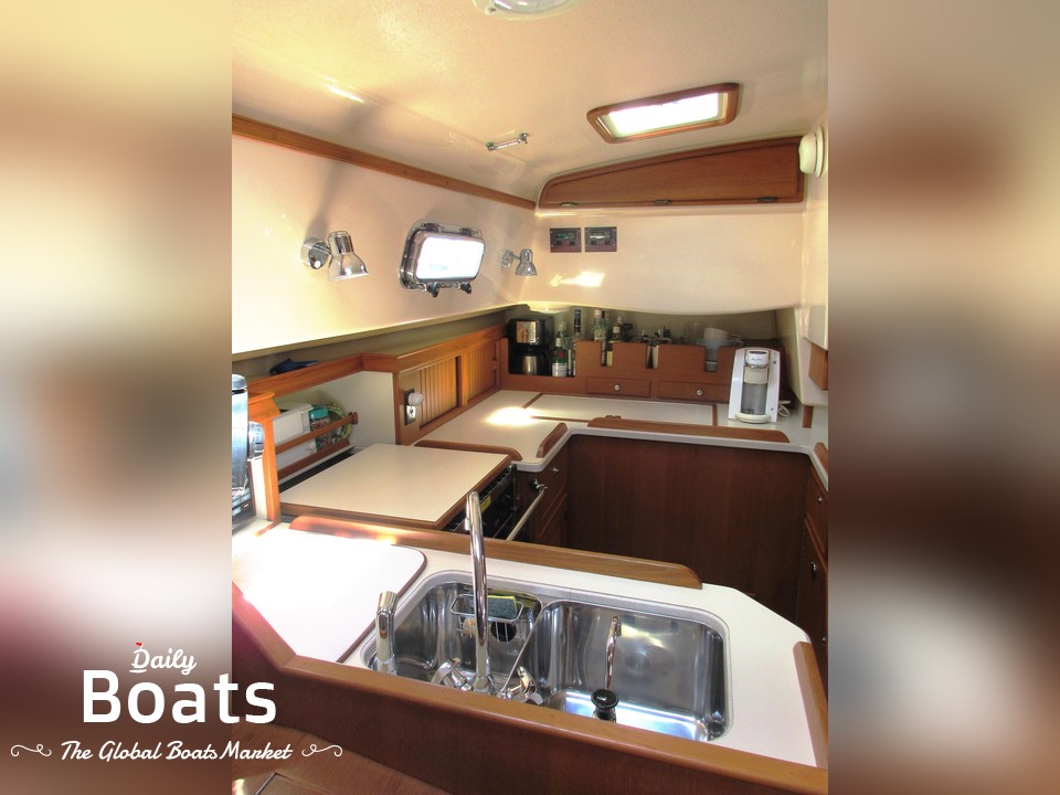 2004 Island Packet 420 for sale. View price, photos and Buy 2004 Island ...