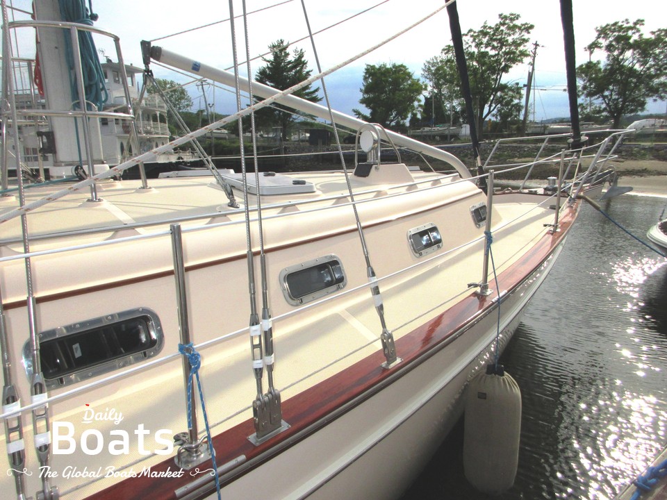 2004 Island Packet 420 for sale. View price, photos and Buy 2004 Island ...