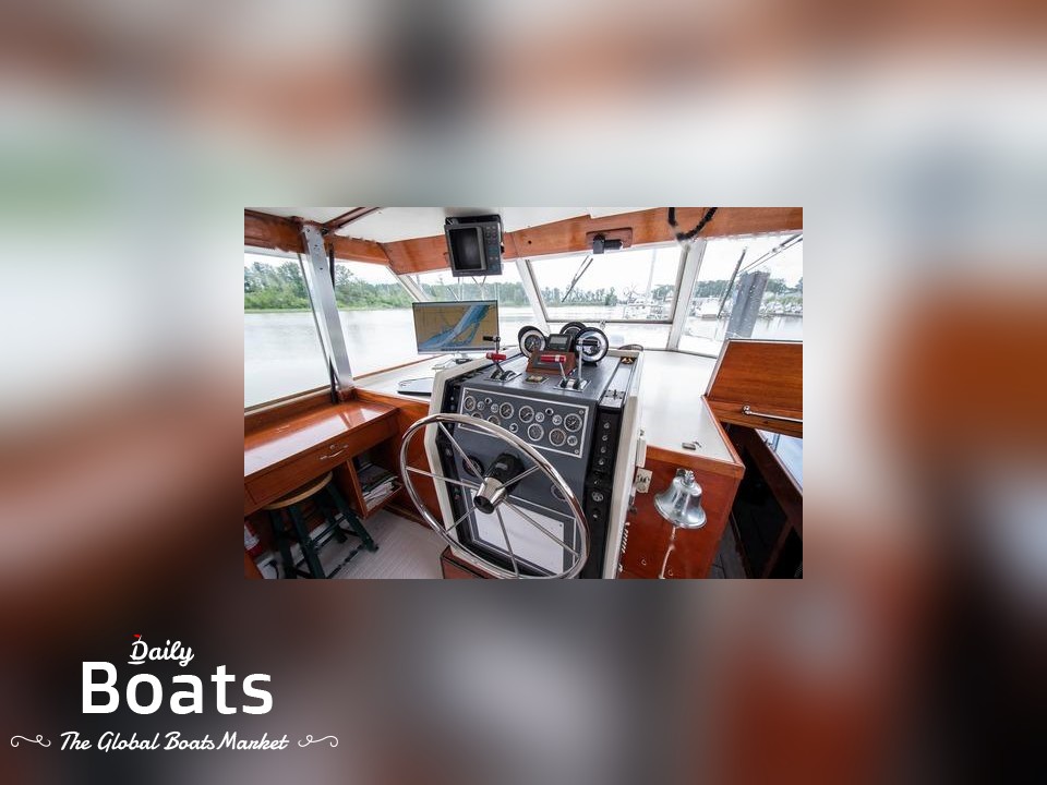 1969 Chris-Craft Commander на продажу. Посмотреть цену, фотографии и ...