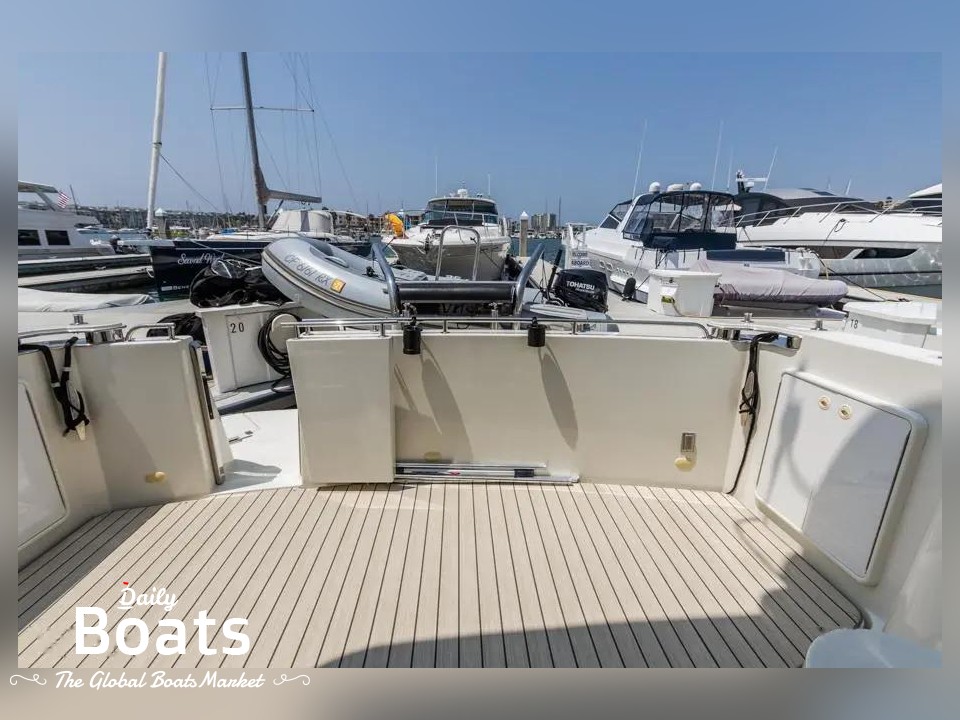 2004 Carver 420 Mariner for sale. View price, photos and Buy 2004 ...