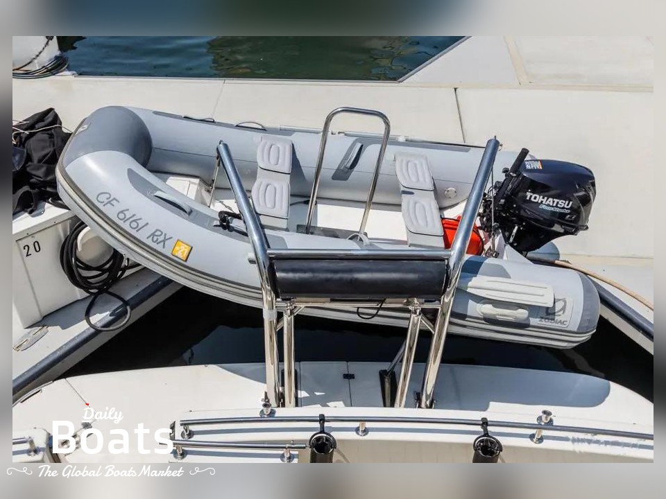 2004 Carver 420 Mariner for sale. View price, photos and Buy 2004 ...