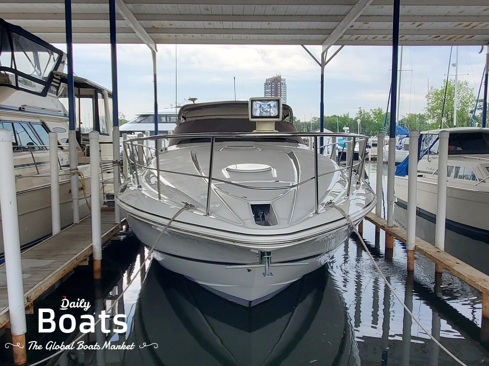 2001 Cruisers Yachts 4270 Express for sale. View price, photos and Buy ...