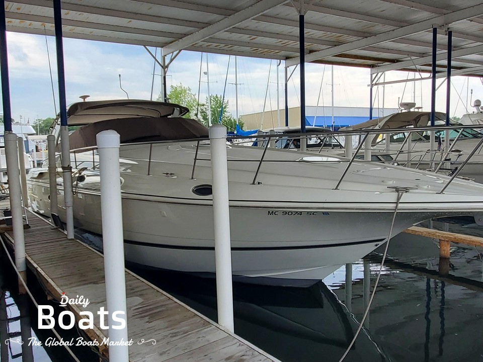 2001 Cruisers Yachts 4270 Express for sale. View price, photos and Buy ...