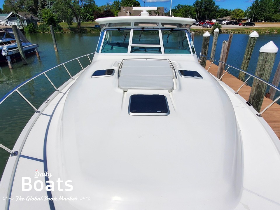 1999 Tiara Yachts 4000 Express for sale. View price, photos and Buy ...