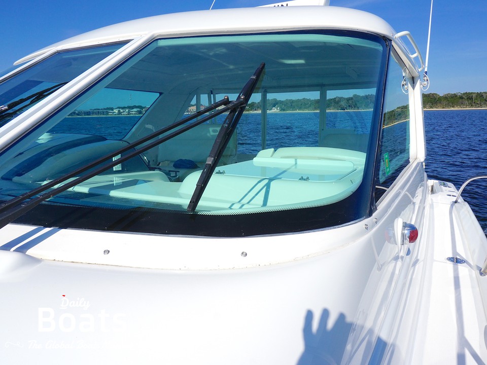 2004 Tiara Yachts 44 Sovran for sale. View price, photos and Buy 2004 ...