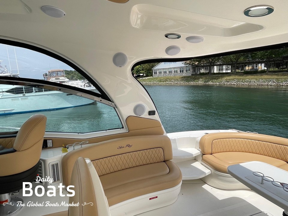 2006 Sea Ray 52 Sundancer for sale. View price, photos and Buy 2006 Sea ...