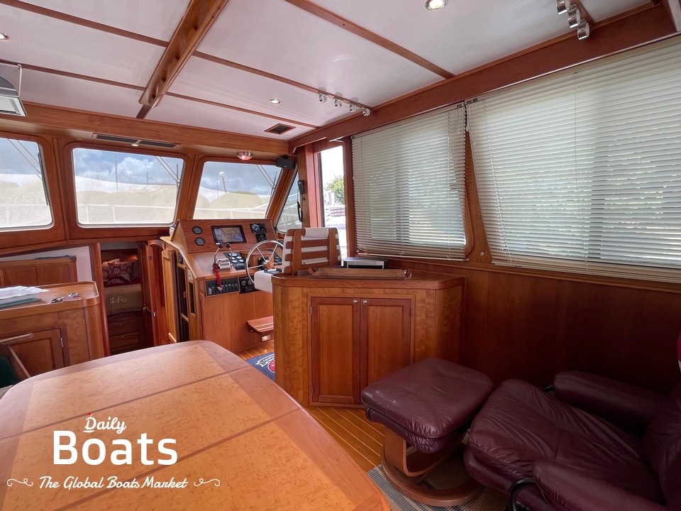 2004 Sabre 42 Sedan Flybridge for sale. View price, photos and Buy 2004 ...