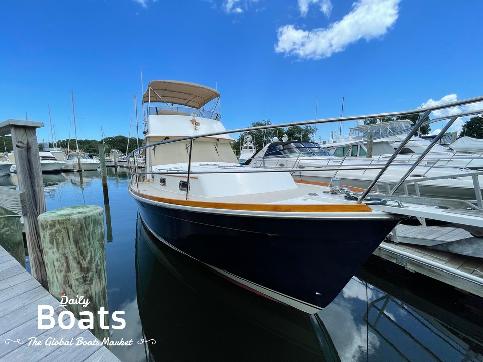 2004 Sabre 42 Sedan Flybridge for sale. View price, photos and Buy 2004 ...