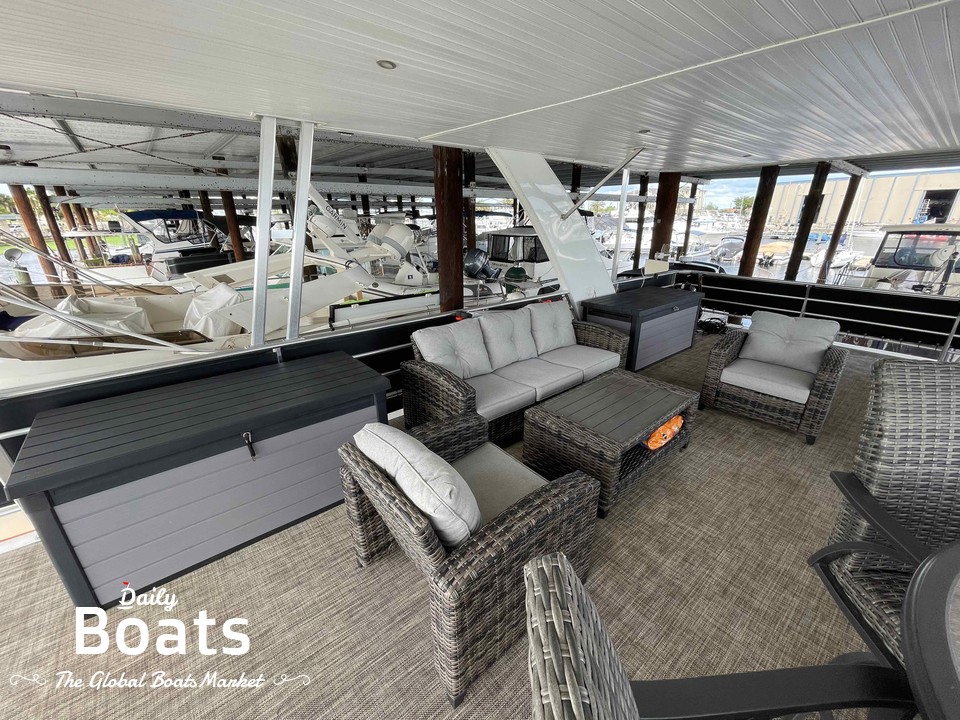 2018 Destination Yachts Houseboat for sale. View price, photos and Buy ...