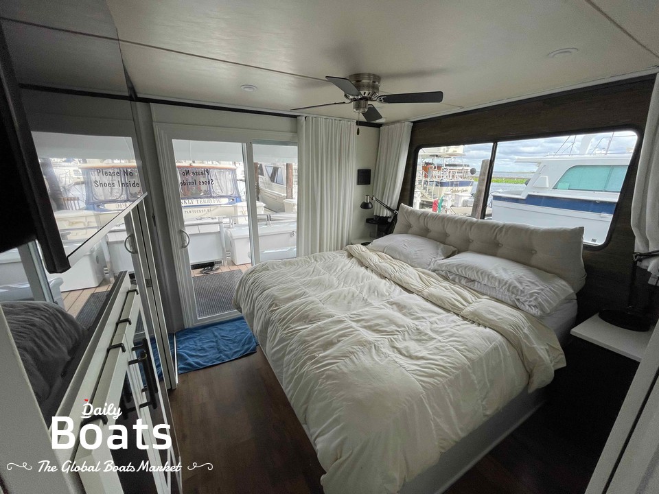 2018 Destination Yachts Houseboat for sale. View price, photos and Buy ...