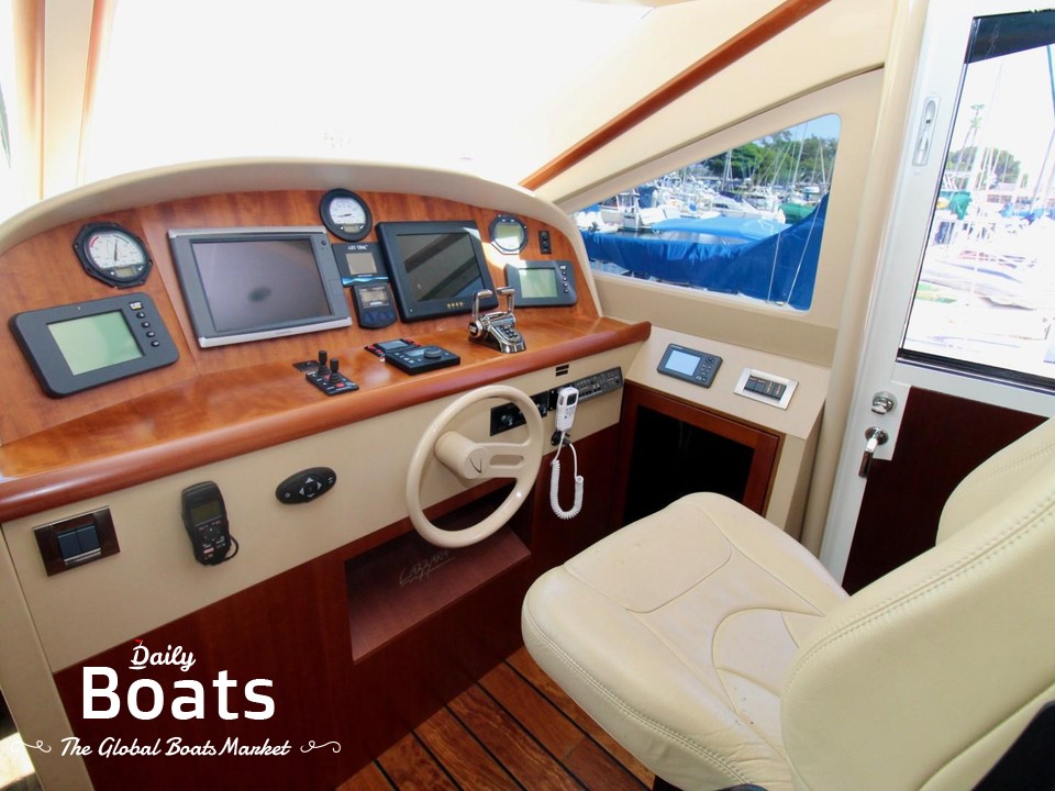 2007 Lazzara Yachts 68 for sale. View price, photos and Buy 2007 ...