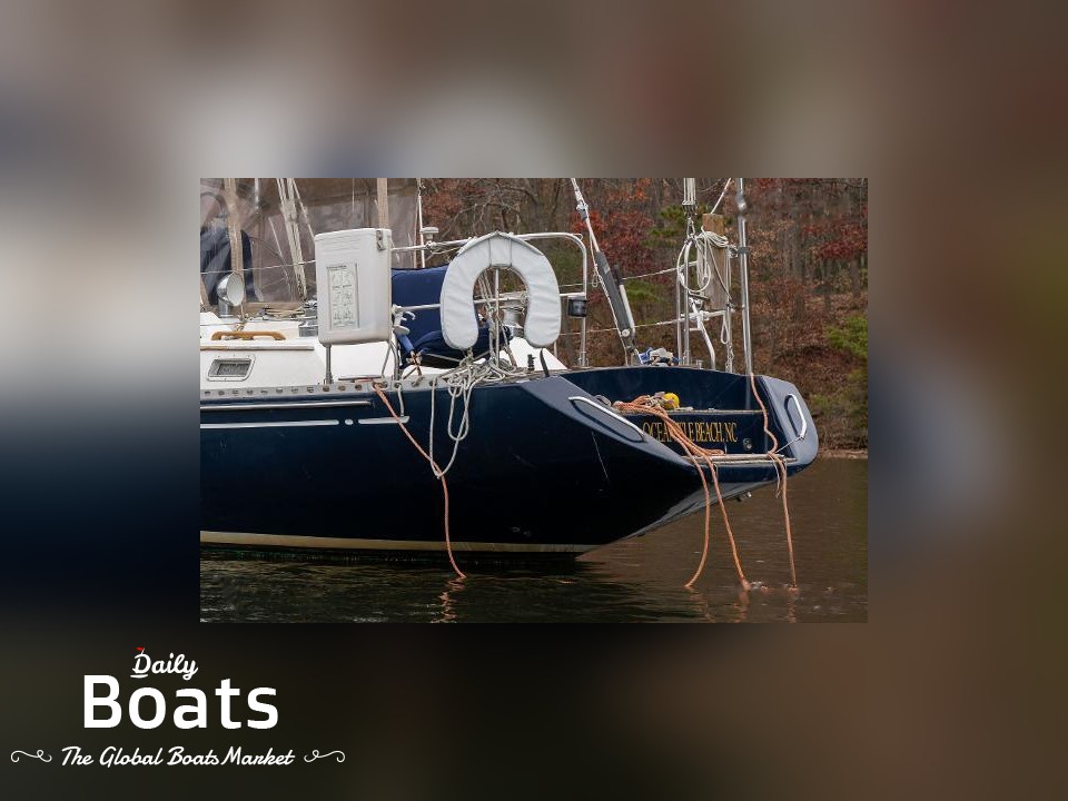 1987 Hylas 44 - 45.5 for sale. View price, photos and Buy 1987 Hylas 44 ...