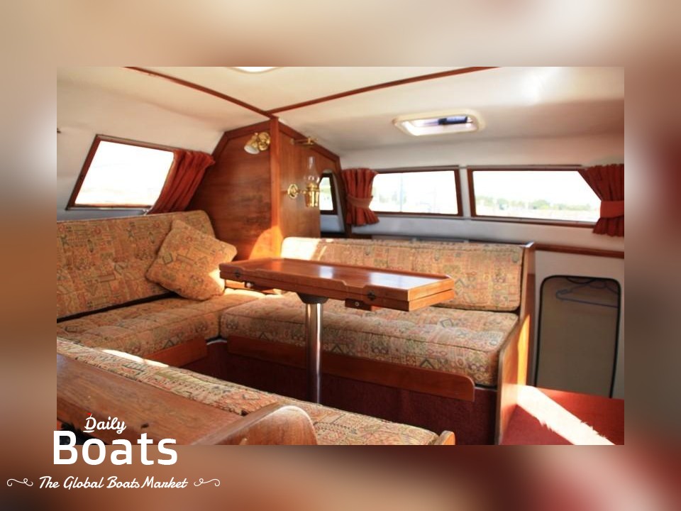 1989 Prout Sirocco 26 for sale. View price, photos and Buy 1989 Prout ...