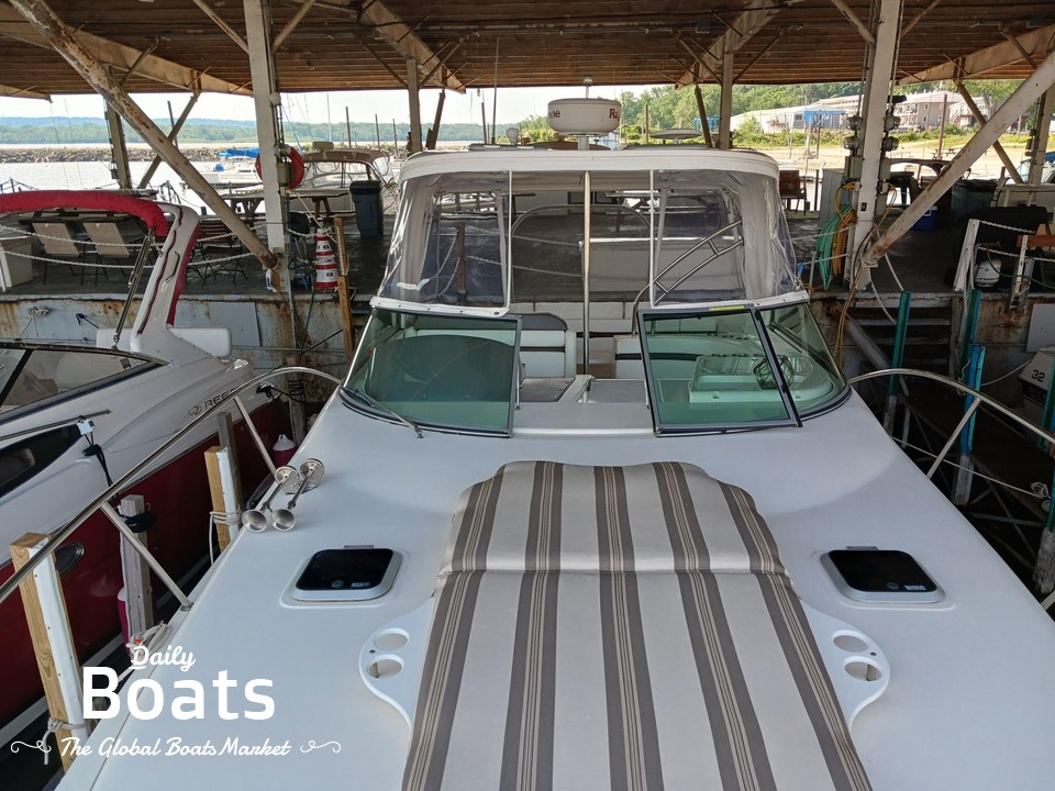 2008 Rinker 370 Express Cruiser for sale. View price, photos and Buy ...