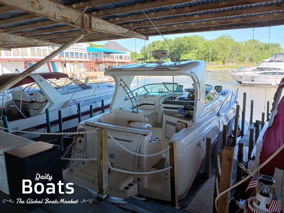 2008 Rinker 370 Express Cruiser for sale. View price, photos and Buy ...