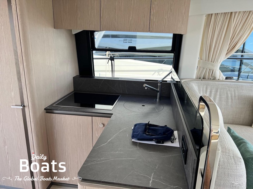 2022 Azimut 53 Fly for sale. View price, photos and Buy 2022 Azimut 53 ...