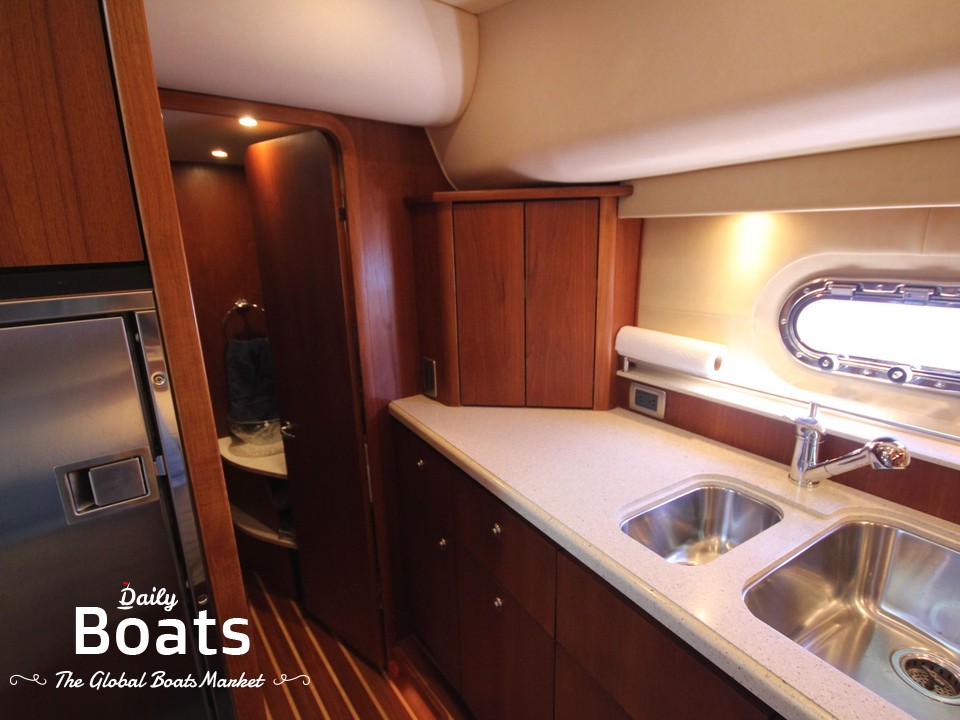 2008 Tiara Yachts 4300 Sovran for sale. View price, photos and Buy 2008 ...