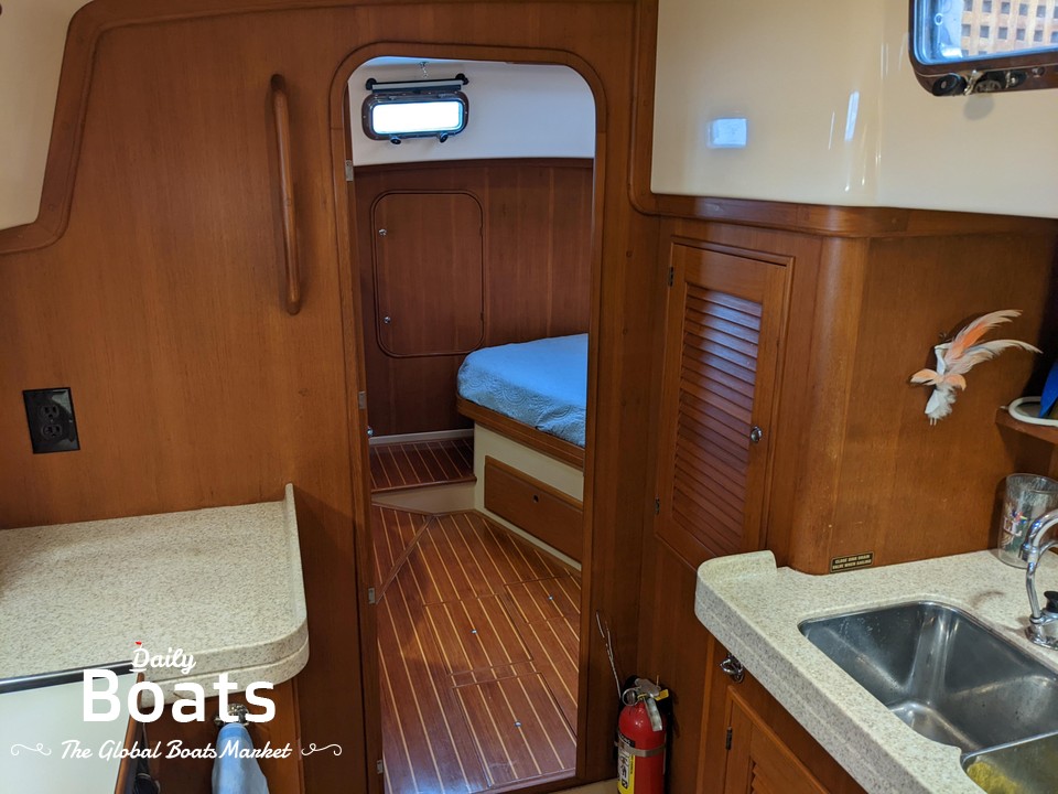 2004 Island Packet 485 for sale. View price, photos and Buy 2004 Island ...