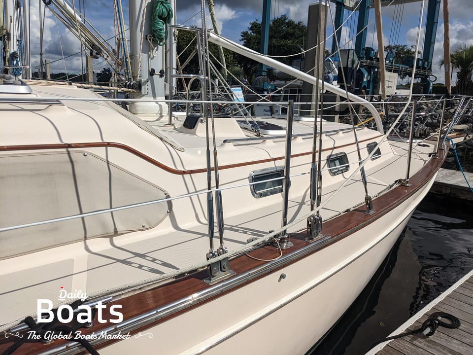 2004 Island Packet 485 for sale. View price, photos and Buy 2004 Island ...