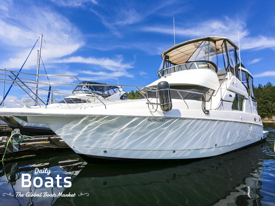 2000 Silverton 392 Motor Yacht for sale. View price, photos and Buy ...