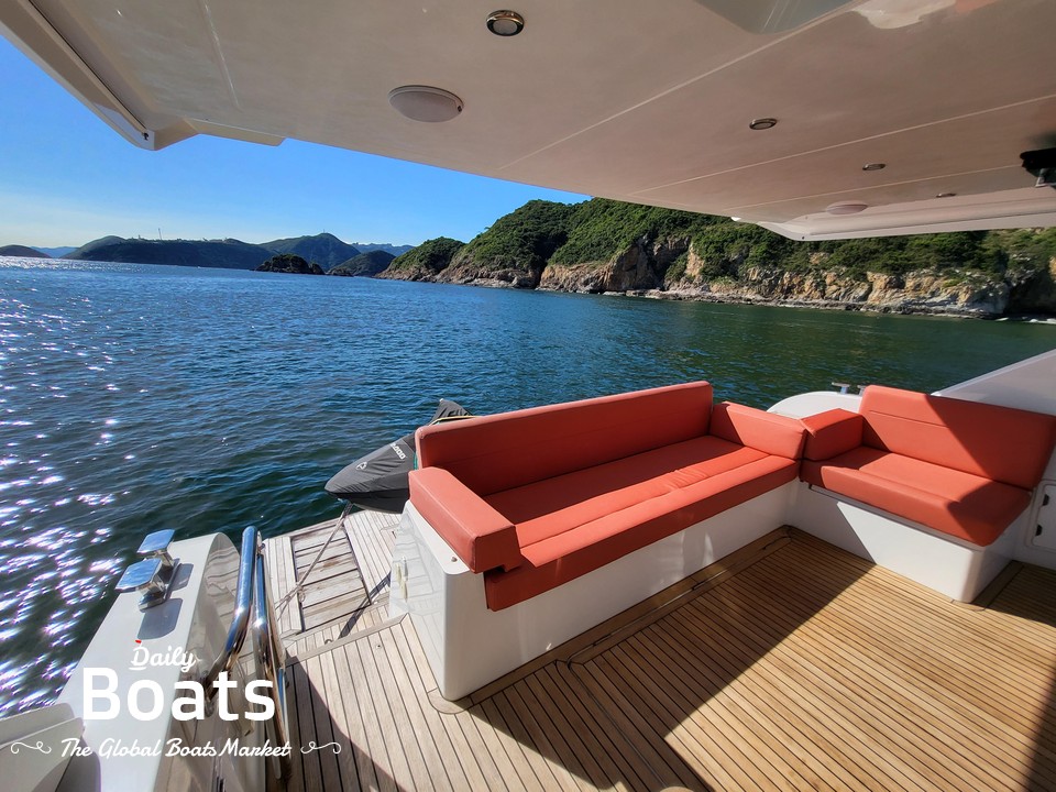 2017 Sealine F530 for sale. View price, photos and Buy 2017 Sealine ...