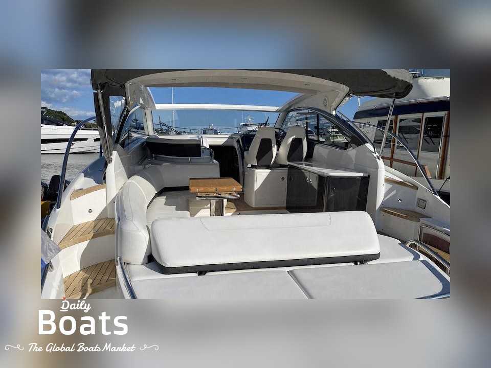 2013 Princess V39 for sale. View price, photos and Buy 2013 Princess ...