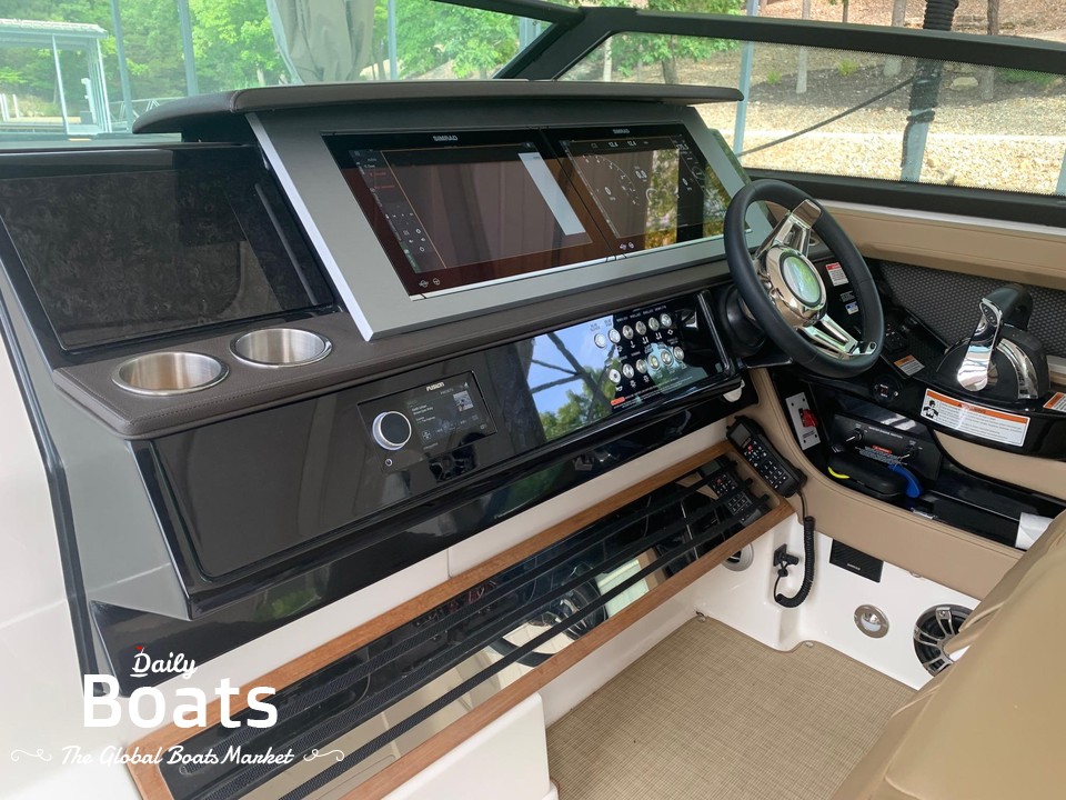 2019 Sea Ray 400 Slx for sale. View price, photos and Buy 2019 Sea Ray ...