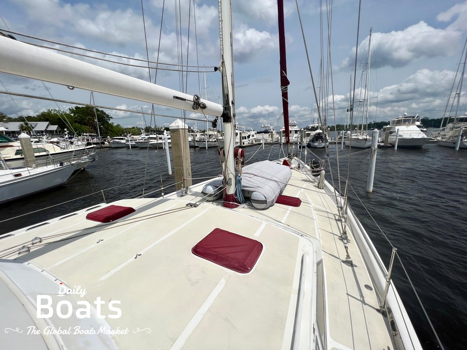 1987 Gulfstar 54 Sailmaster for sale. View price, photos and Buy 1987 ...