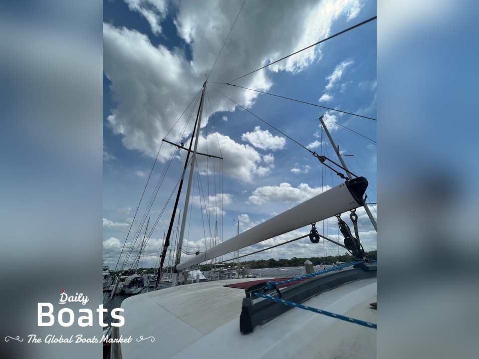 1987 Gulfstar 54 Sailmaster for sale. View price, photos and Buy 1987 ...