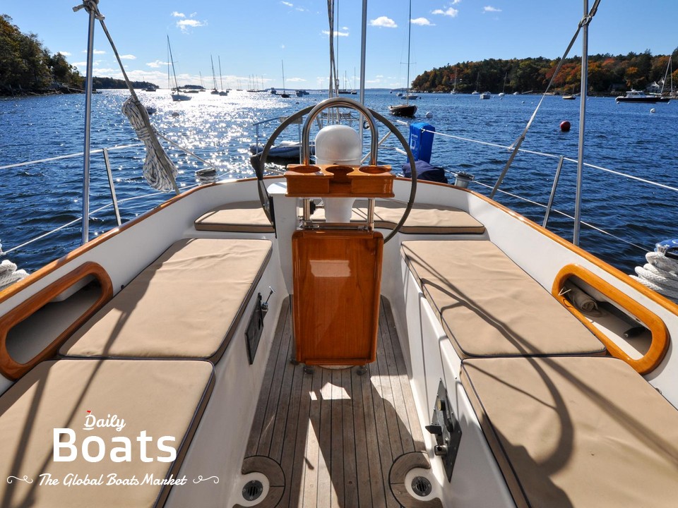 1984 Bristol 41.1 Center Cockpit for sale. View price, photos and Buy ...