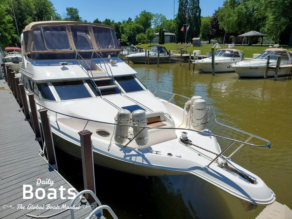 1995 Sea Ray 440 Express Bridge for sale. View price, photos and Buy ...