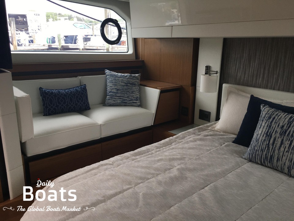 2022 Tiara Yachts C49 Coupe for sale. View price, photos and Buy 2022 ...