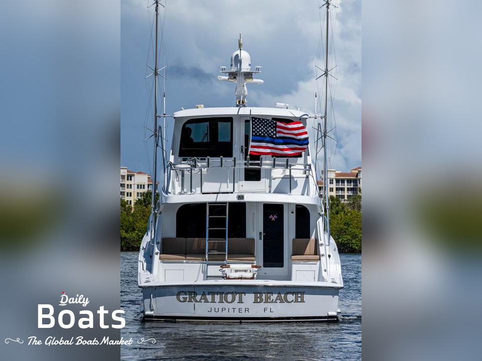 2004 Hatteras Enclosed Bridge for sale. View price, photos and Buy 2004 ...