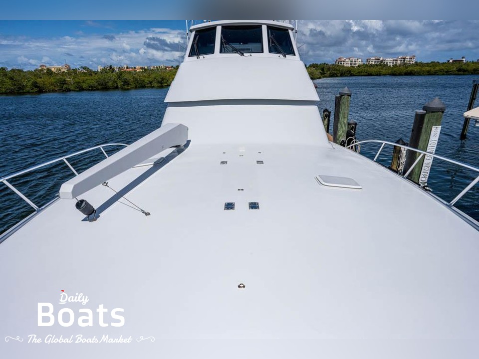 2004 Hatteras Enclosed Bridge for sale. View price, photos and Buy 2004 ...