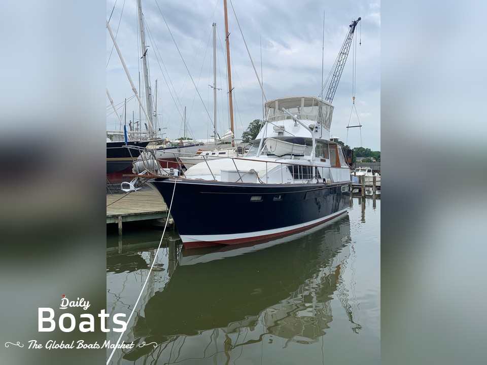 1977 Chris-Craft Commander Motor Yacht for sale. View price, photos and ...