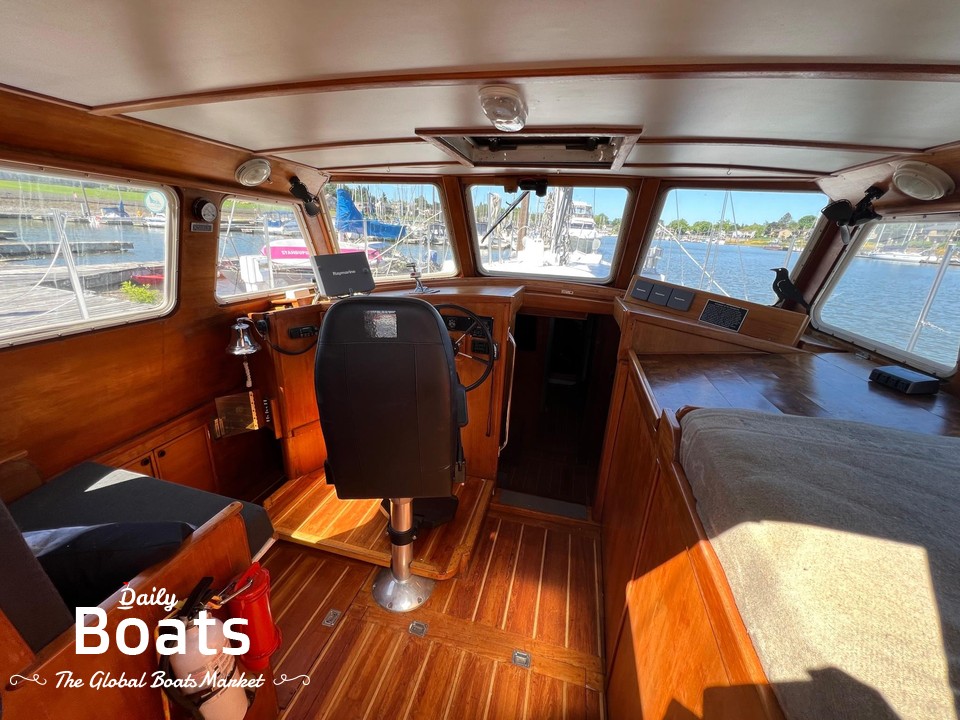 2003 Bruce Roberts Pilot House for sale. View price, photos and Buy ...
