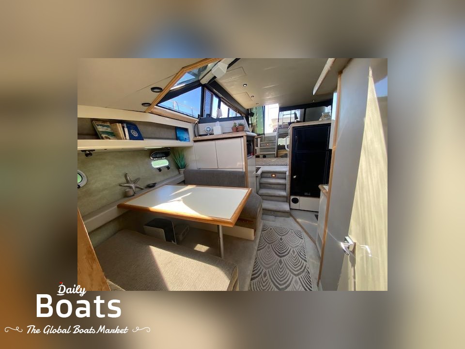 1990 Bayliner 4387 Motoryacht for sale. View price, photos and Buy 1990 ...