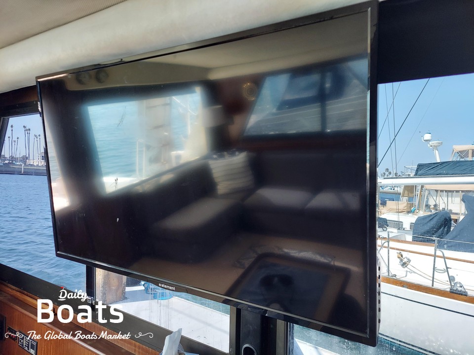 1984 Hatteras 52 Convertible for sale. View price, photos and Buy 1984 ...