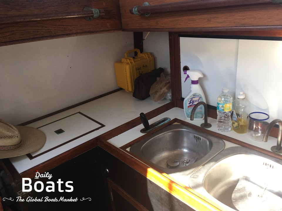 1976 Alan Pape Cuttyhunk for sale. View price, photos and Buy 1976 Alan ...