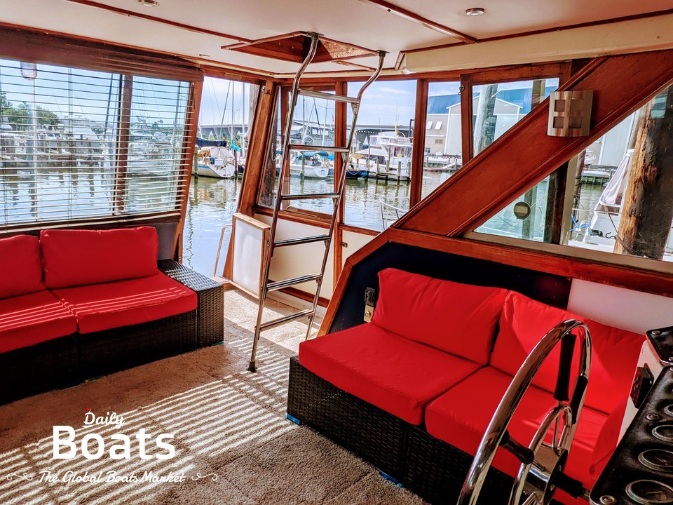 1969 Pacemaker Alglas Cockpit Motoryacht for sale. View price, photos ...