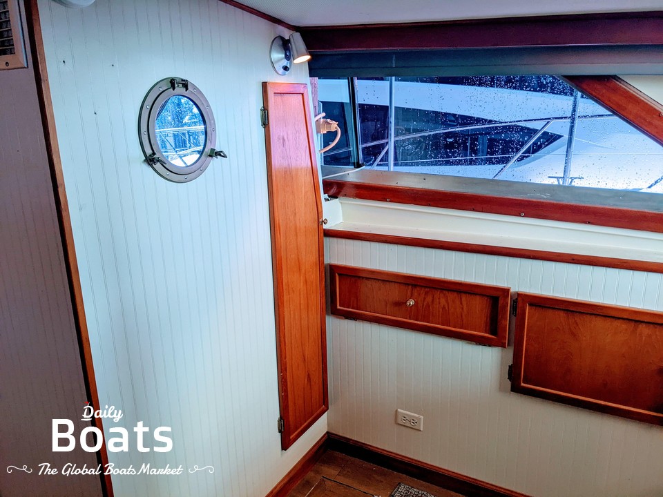 1969 Pacemaker Alglas Cockpit Motoryacht for sale. View price, photos ...