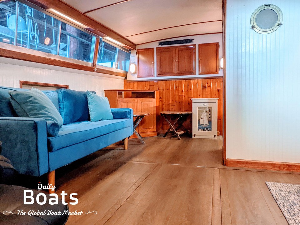 1969 Pacemaker Alglas Cockpit Motoryacht for sale. View price, photos ...