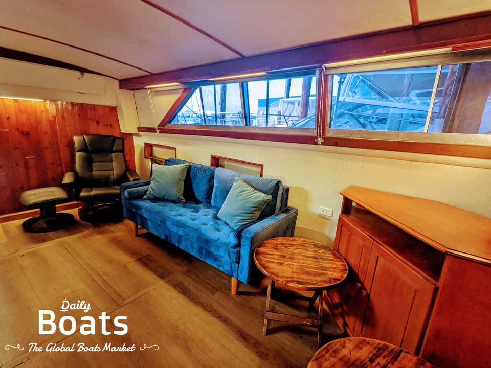 1969 Pacemaker Alglas Cockpit Motoryacht for sale. View price, photos ...